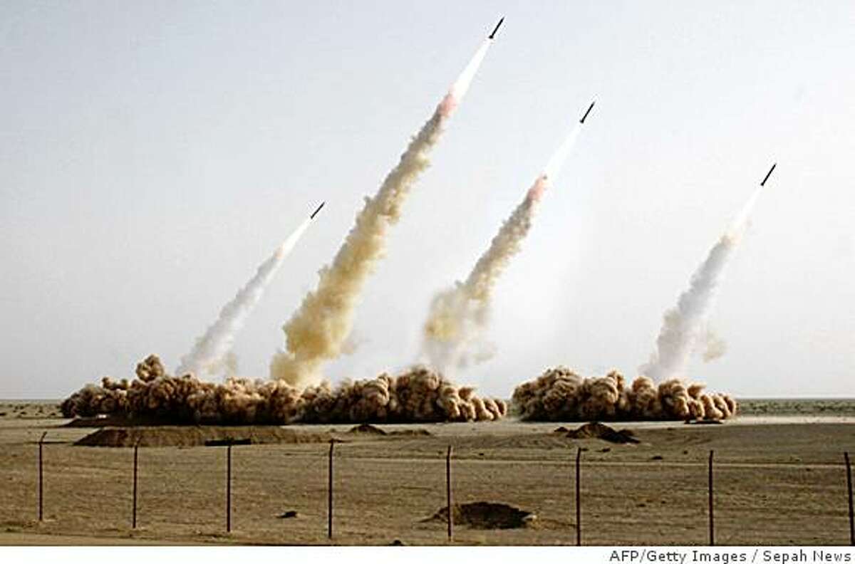 Iran photo of missile launch was 'doctored,' expert says