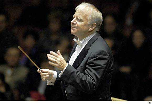 Review: Slatkin and the Symphony in perfect sync