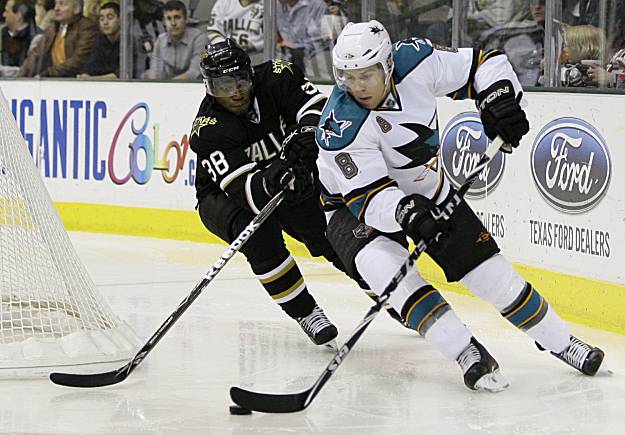 Sharks continue mastery of Stars