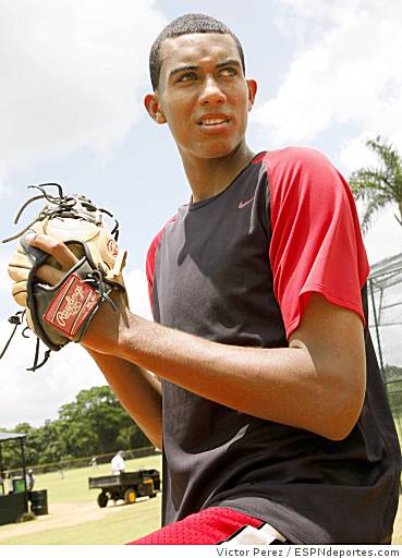 In Inoa, Oakland has its sweet 16