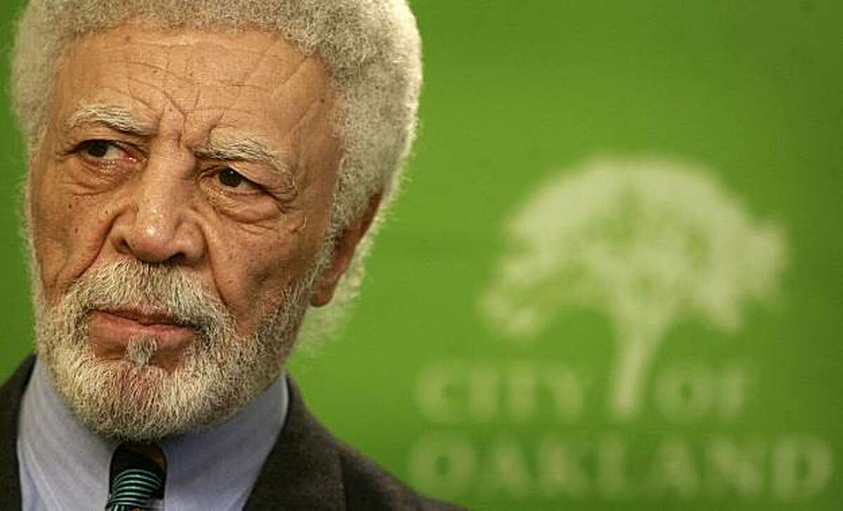 Oakland mayor's a traveling man - $60,000 worth