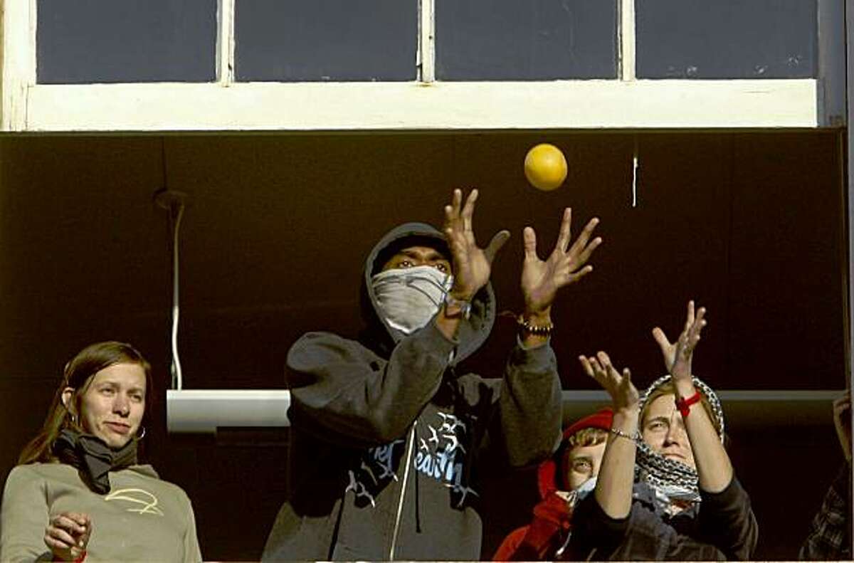 UC Berkeley students end occupation