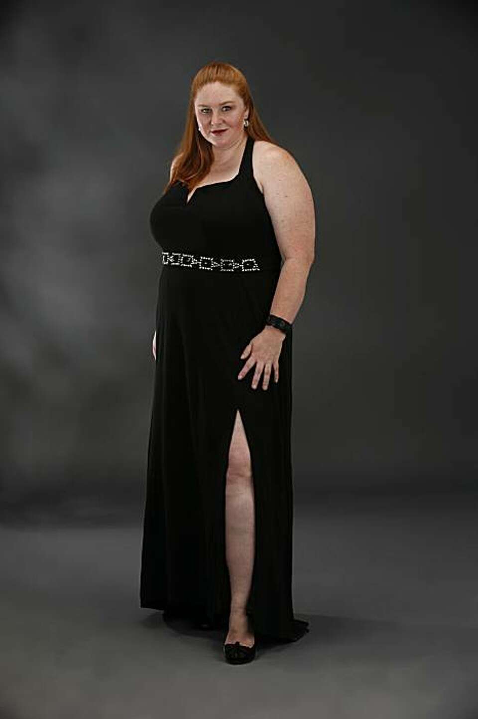 Plus-size fashion trends: More options online