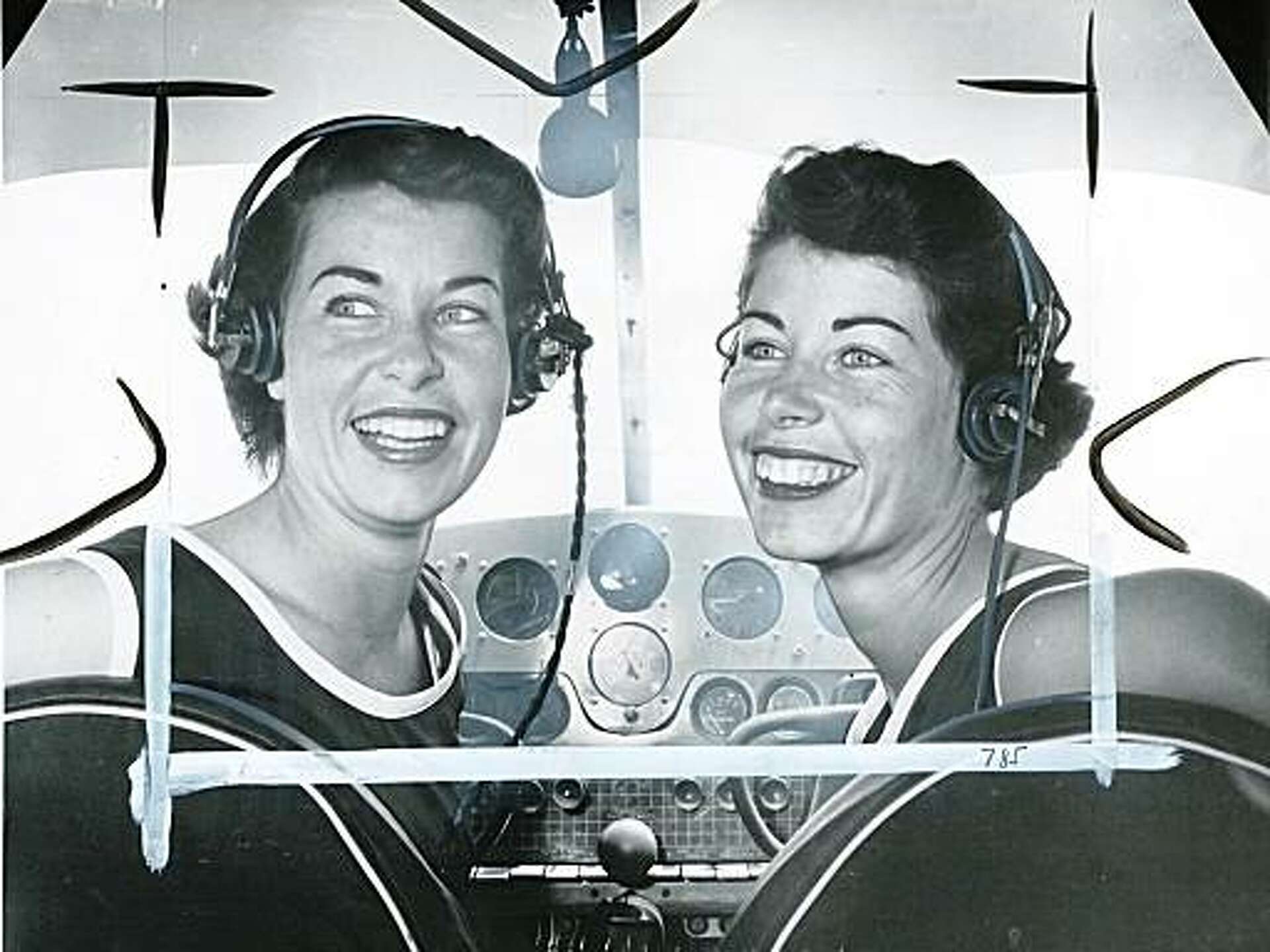 Bay Area pilot Janet Christine Dietrich dies