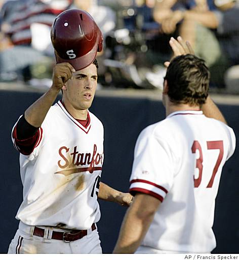 Stanford steamrolls Fullerton to get to Omaha