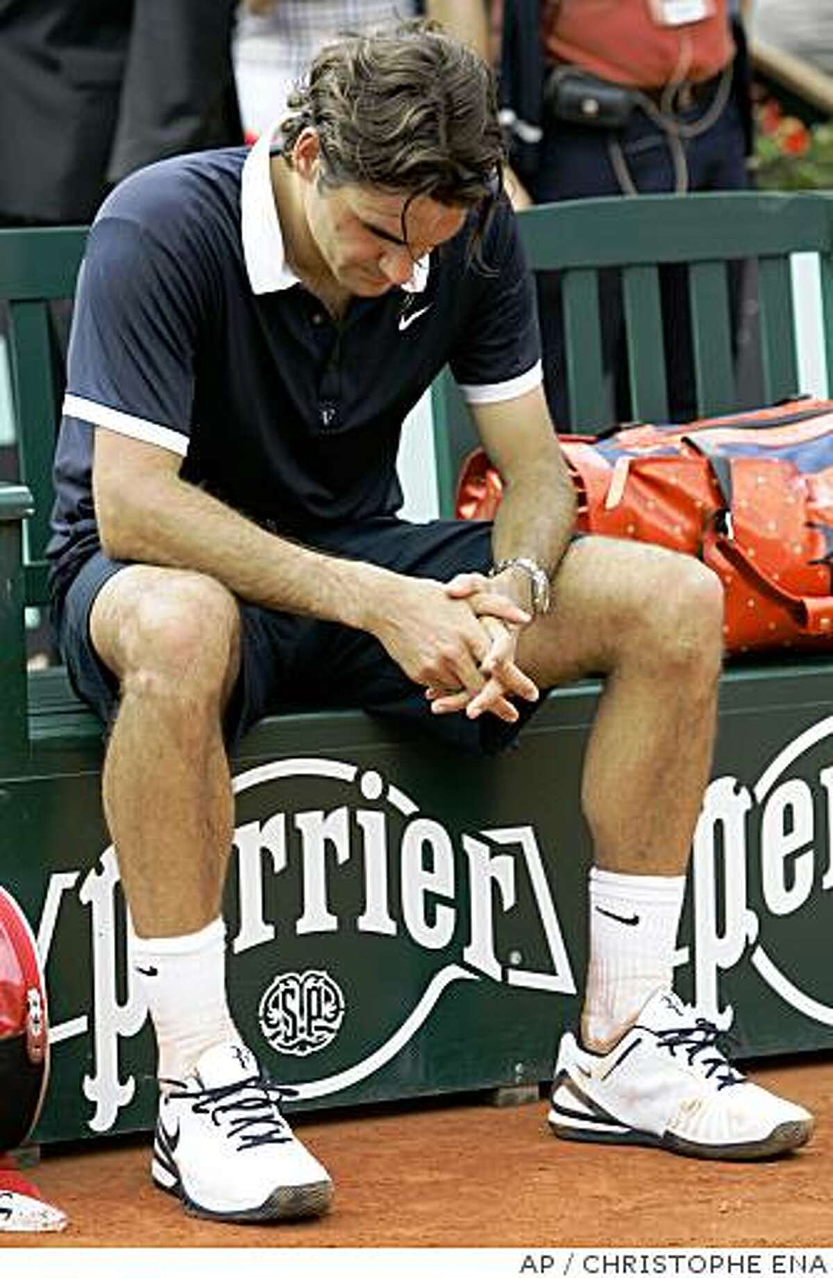 Nadal crushes Federer in near-record fashion