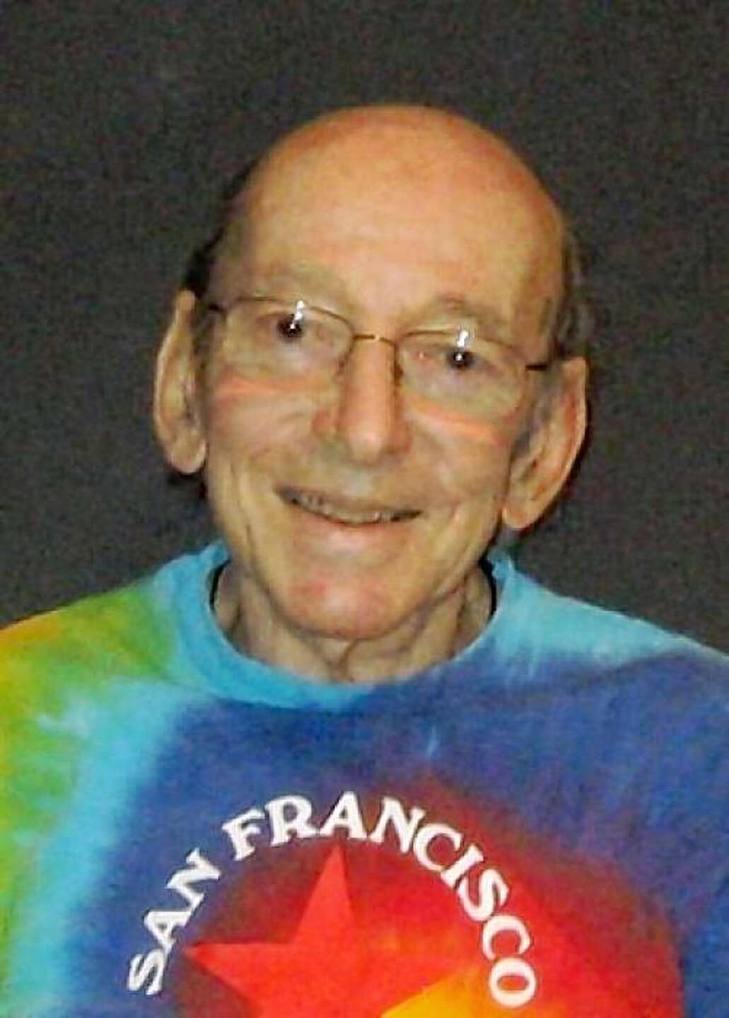 Leftist lawyer Alexander Hoffmann dies