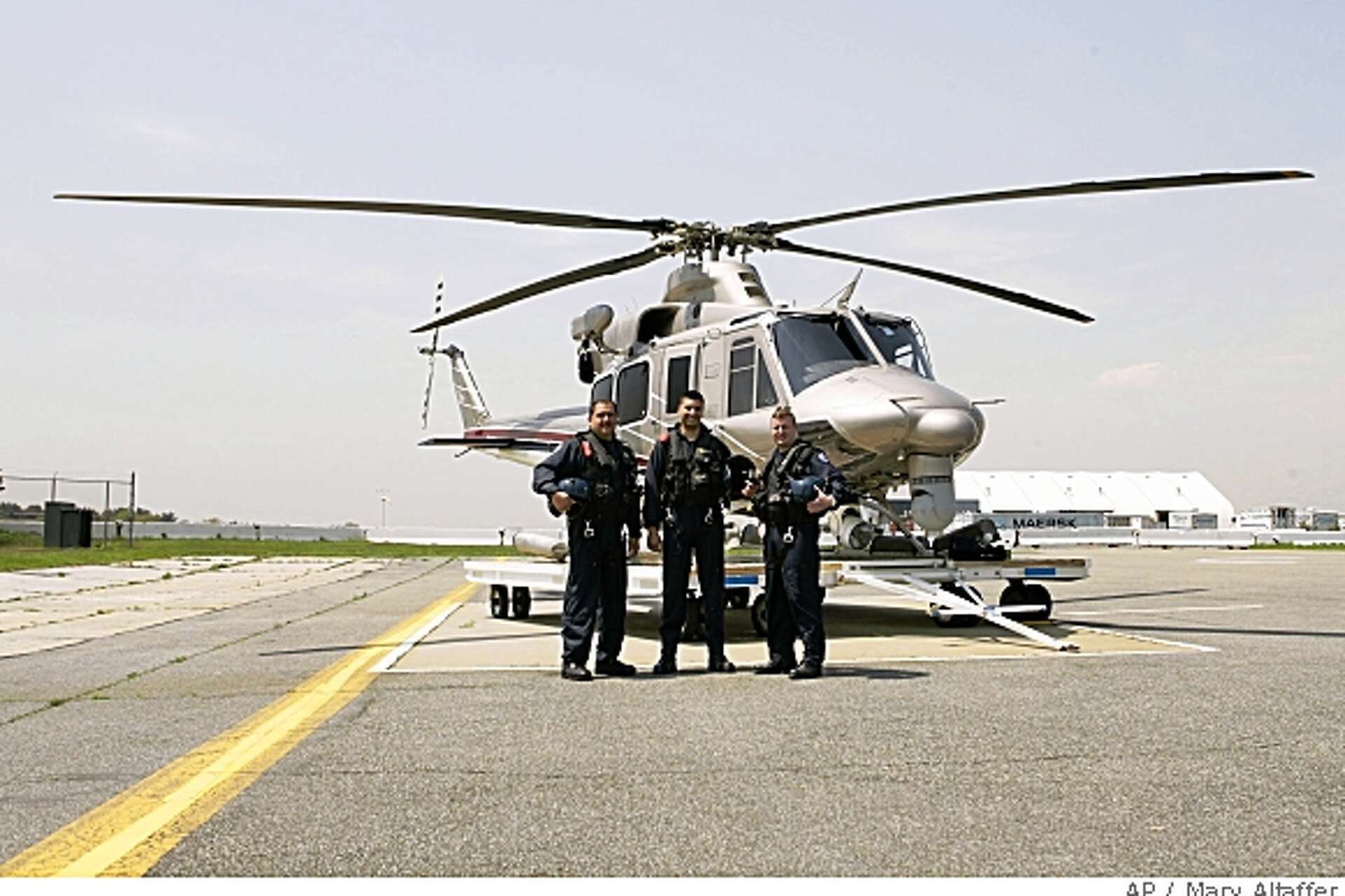 Unmarked NYPD helicopter's keen eye worries privacy groups