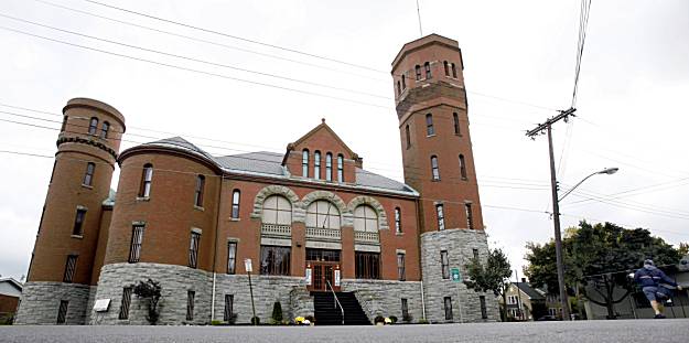 Fort-like armory: the ultimate do-it-yourselfer