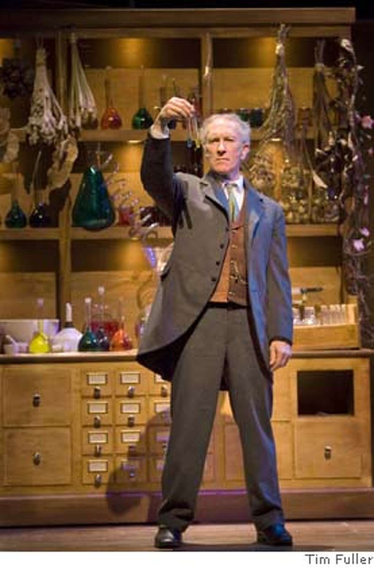 Theater review: 'Dr. Jekyll and Mr. Hyde'