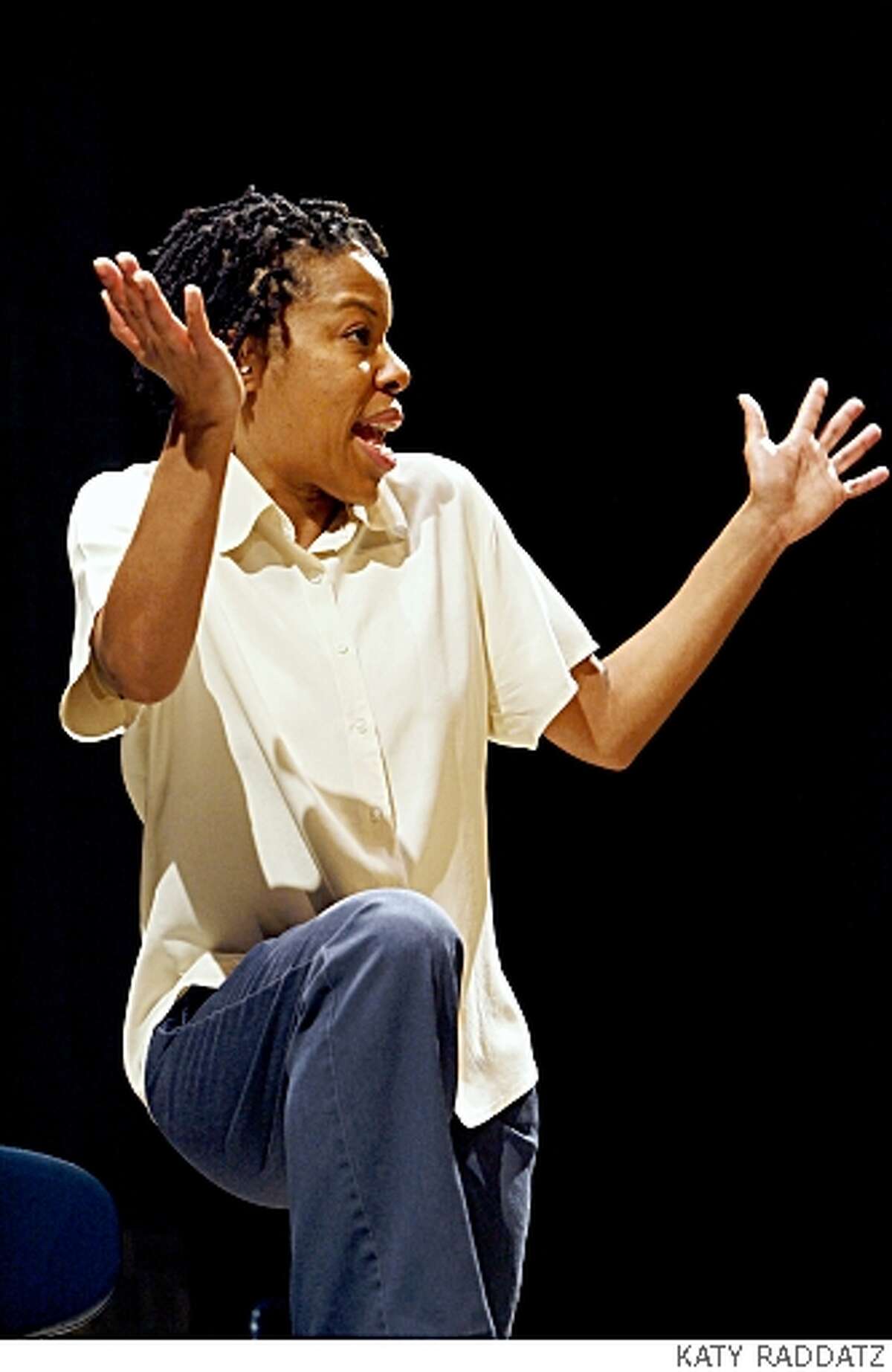 Nilaja Sun leaves no character behind in show