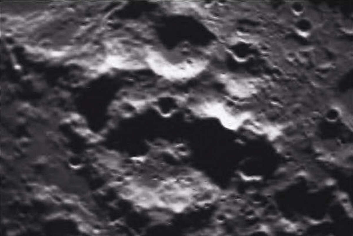 NASA's moon blast called a smashing success