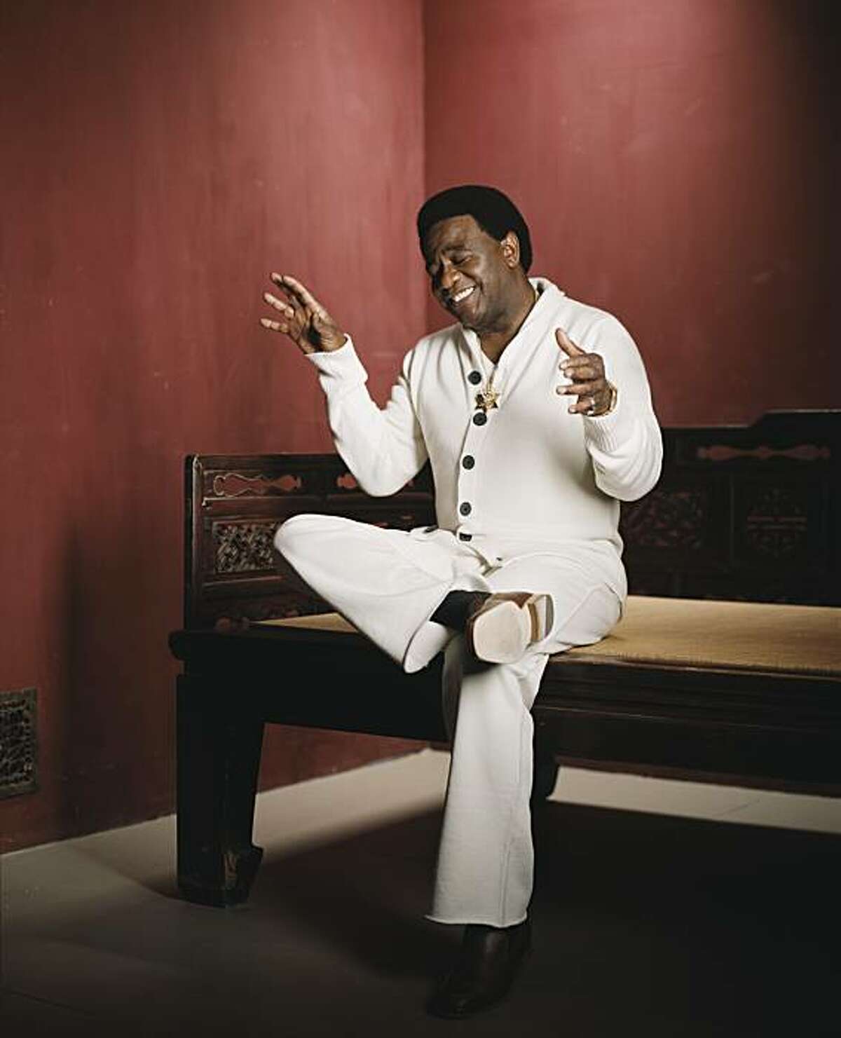 Al Green sings, preaches to own soulful beat