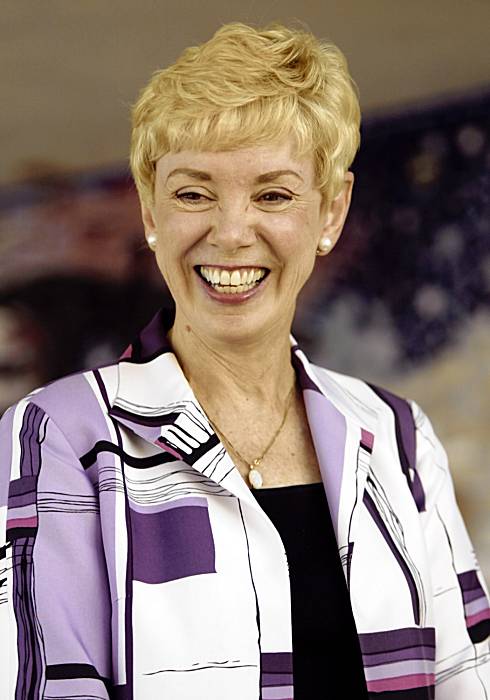 1st UC Merced head Carol Tomlinson-Keasey dies