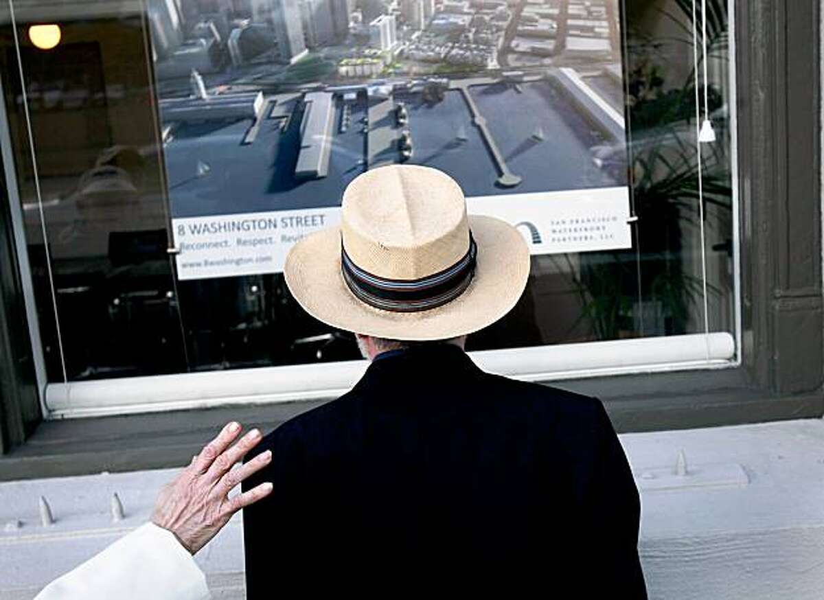 City proposes plan for Embarcadero condos