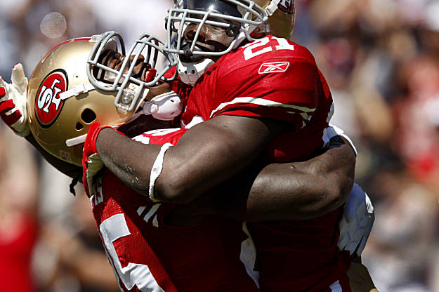 Gore carries 49ers to win
