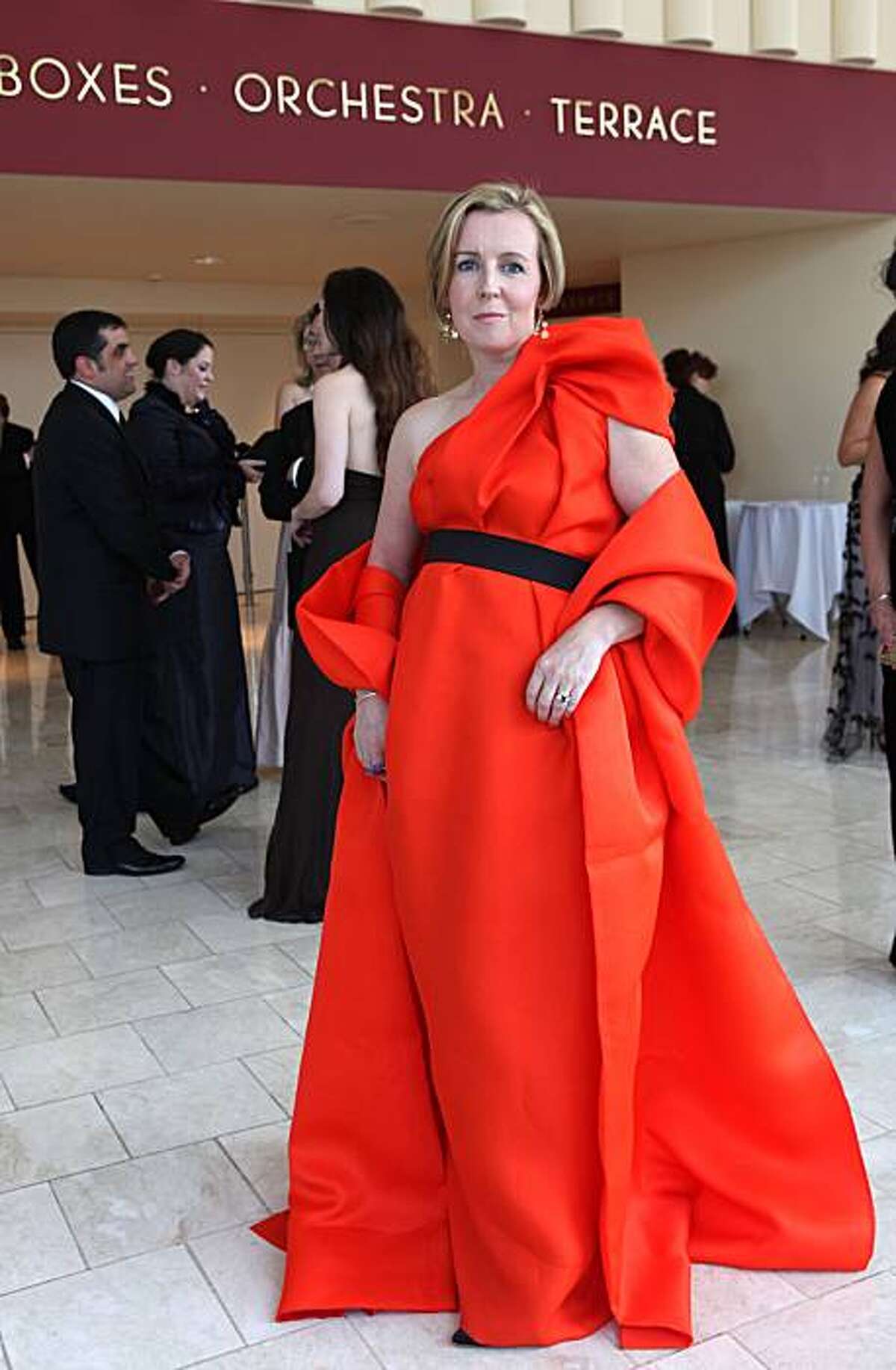 San Francisco Symphony, Opera galas how-to