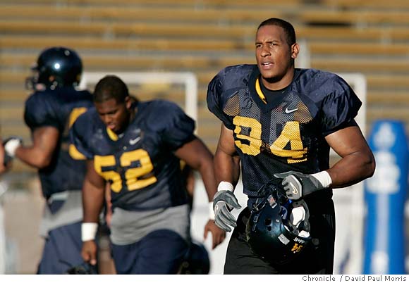 Ex-Marine Davis now giving orders at Cal