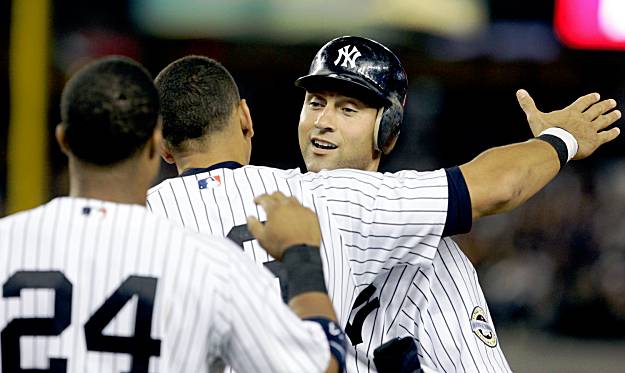 Jeter surpasses Gehrig's mark
