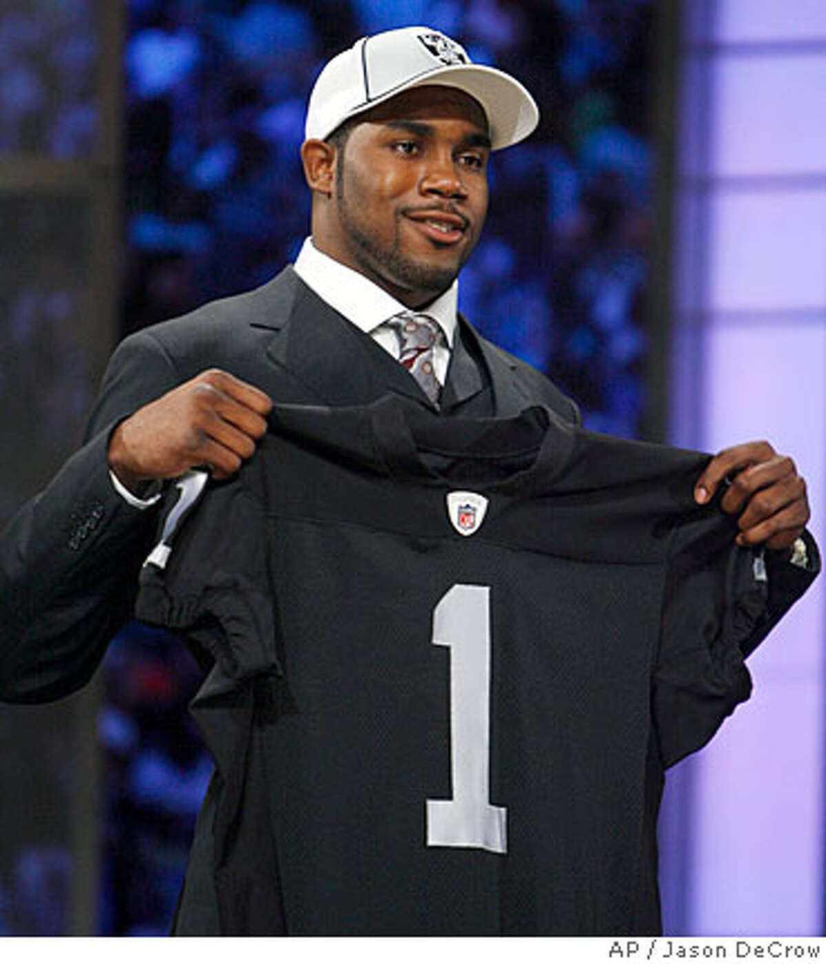 Raiders Take McFadden