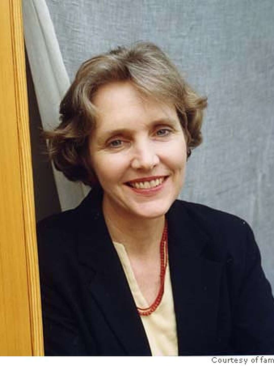 Artist Ann Chamberlain dies at 56