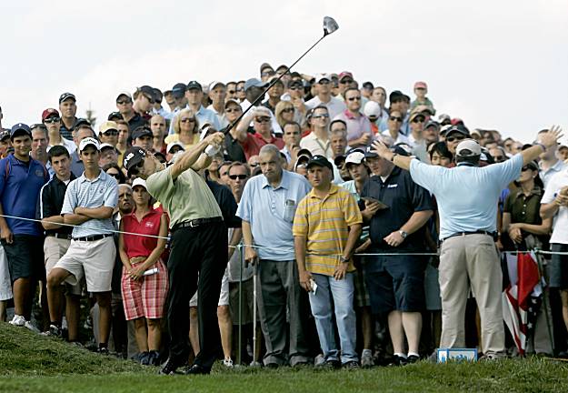 Slocum comes out of nowhere to win Barclays