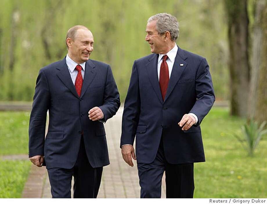Bush and Putin close and still so far apart - SFGate