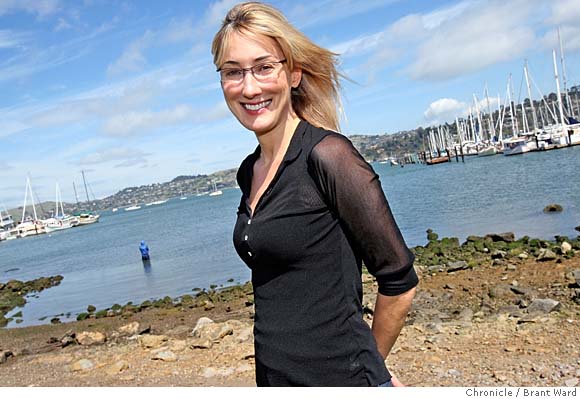 Merrill's denial landed her in 'Manholes'