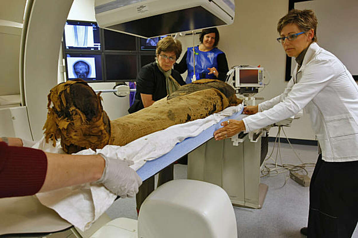 Stanford scanner penetrates mummy's secrets