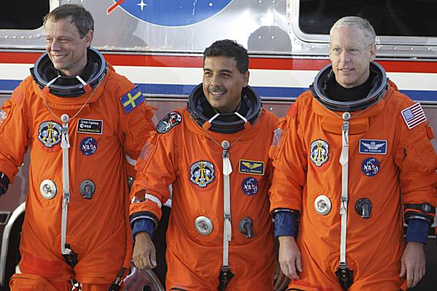 Child of migrant workers is heading into space
