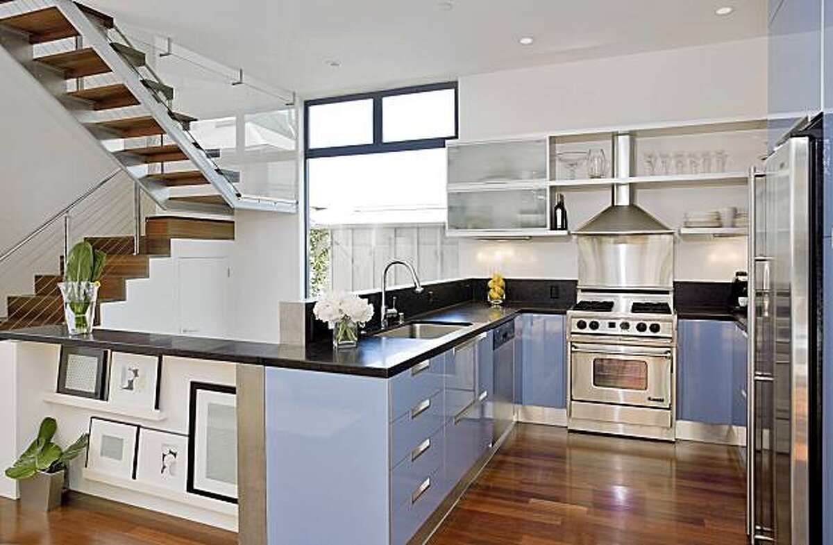 A rare contemporary town home in Berkeley