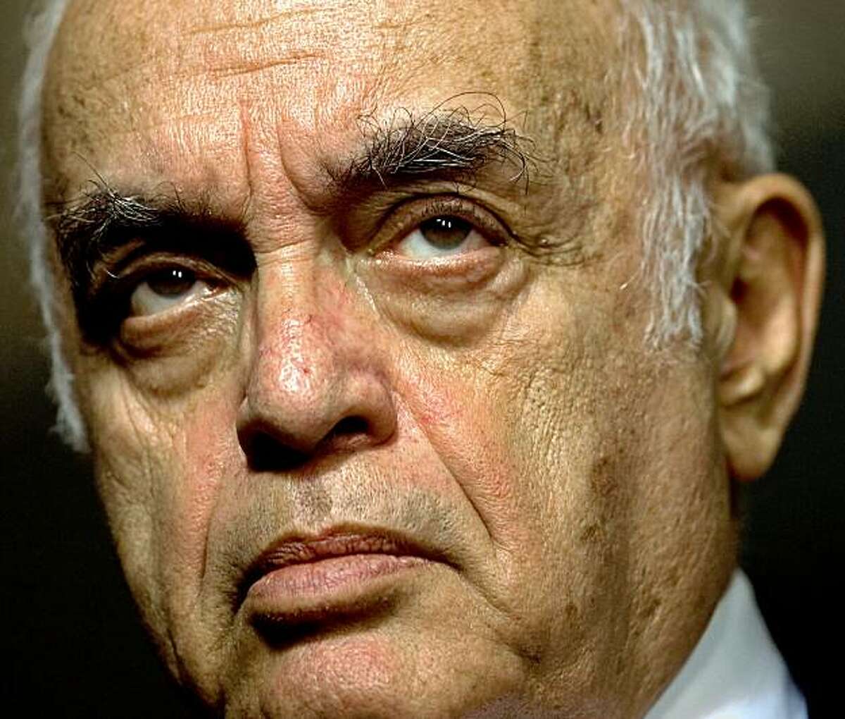 Robert Novak dies: columnist key in Wilson case