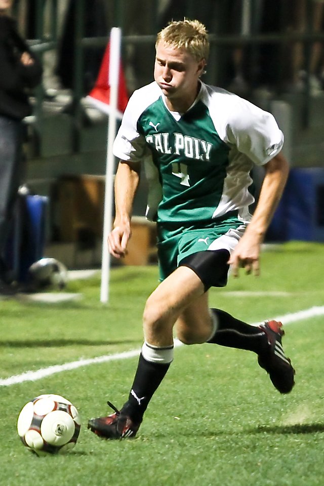 S.F.'s Peterlin acclimating to soccer in England