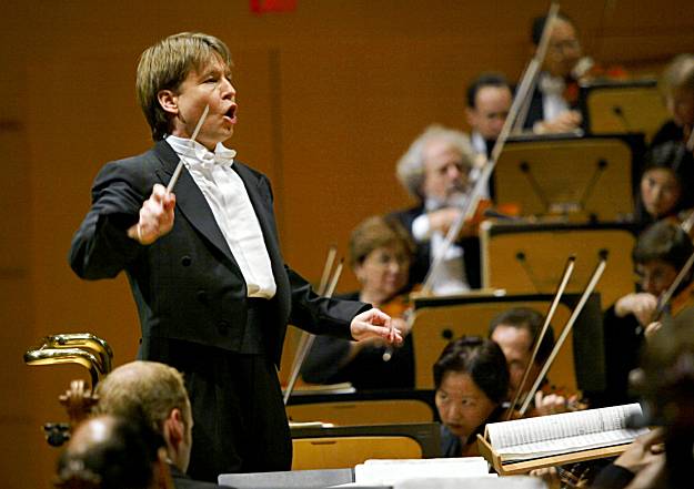 Former L.A. Philharmonic leader lists home