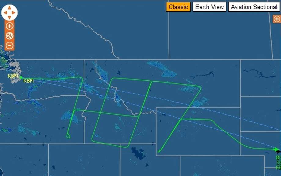 Boeing 787 Dreamliner flies '787' over U.S. - seattlepi.com