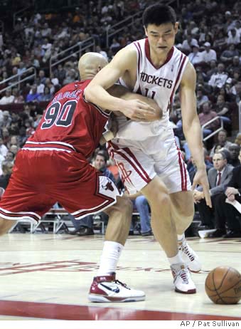 Rockets run win streak to 12