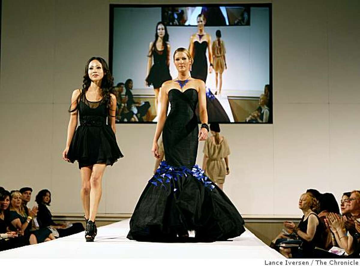 Art Institute's runaway runway hits