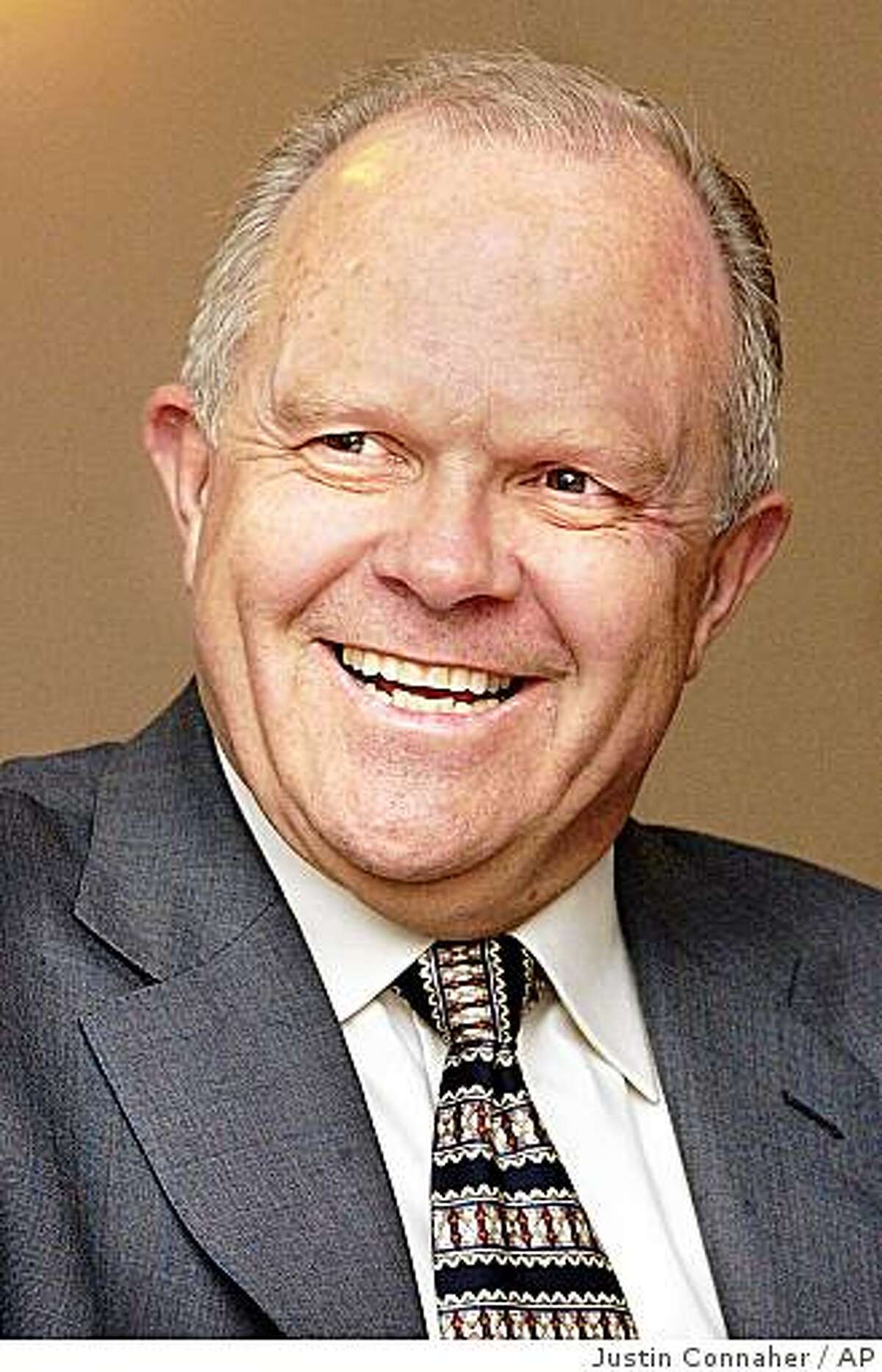 Cash that killed Steve Fossett blamed on winds