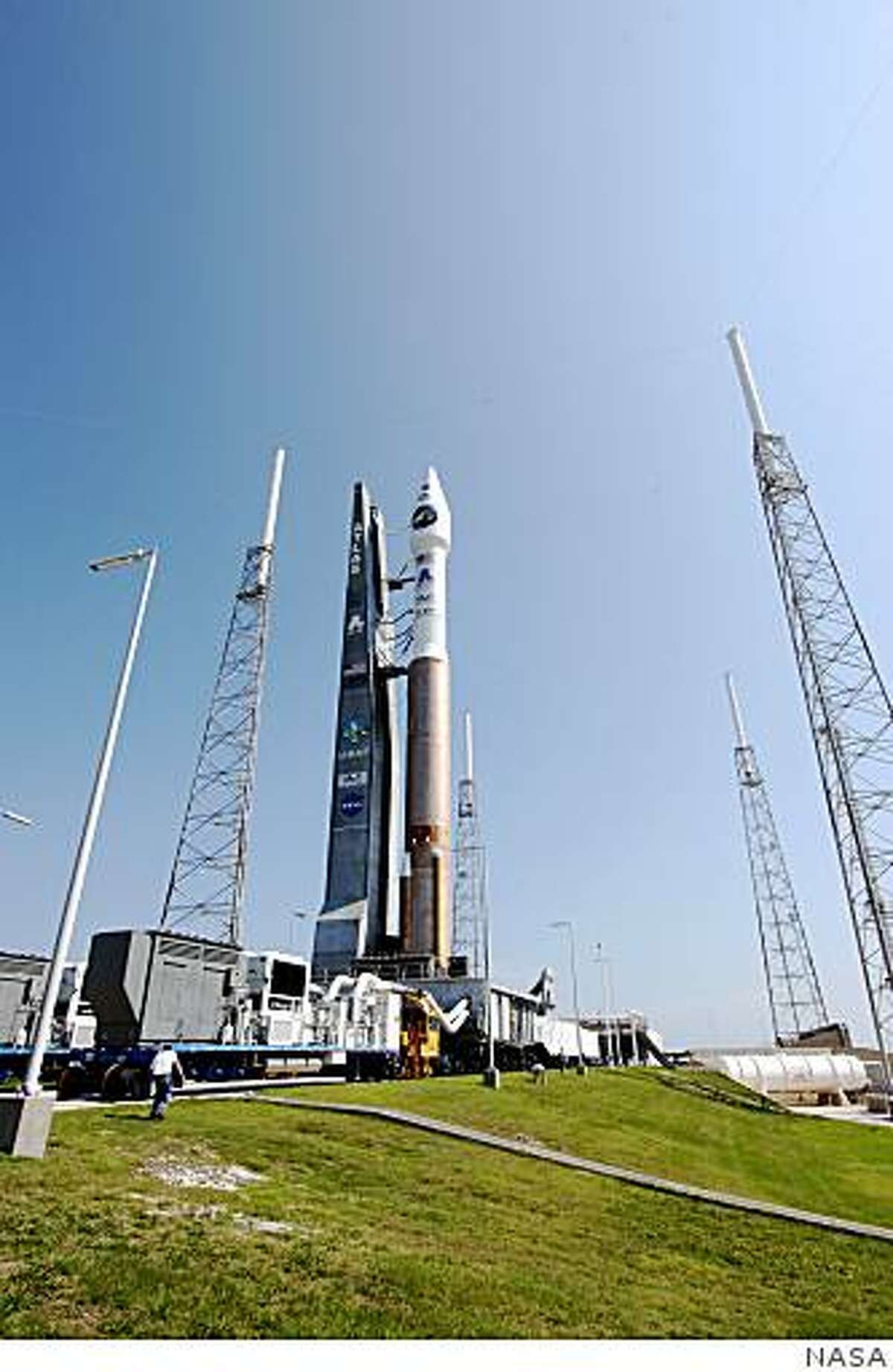 Moon mission looking at possible colony sites