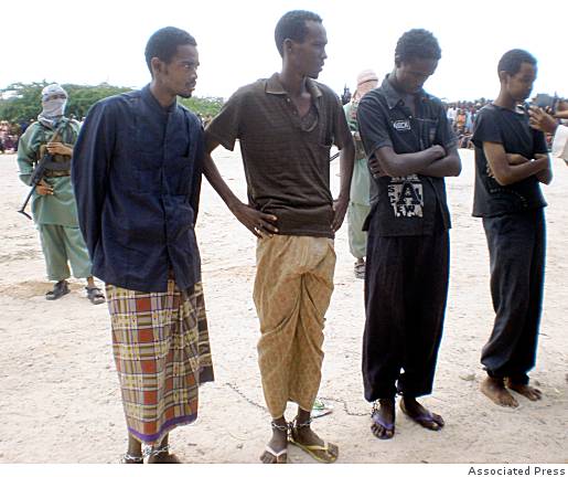 U.S. to ship arms to aid Somalia's government