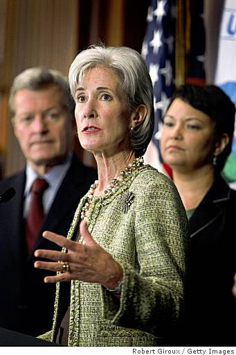 Newsom talks trash at Ferry Building