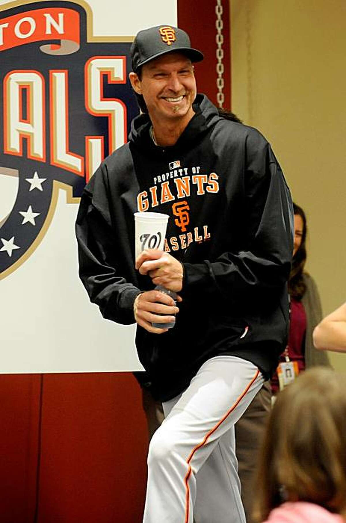 Giants' Johnson wins No. 300