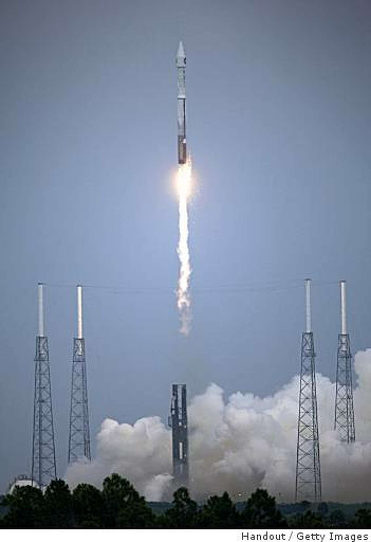 NASA launches moon probes