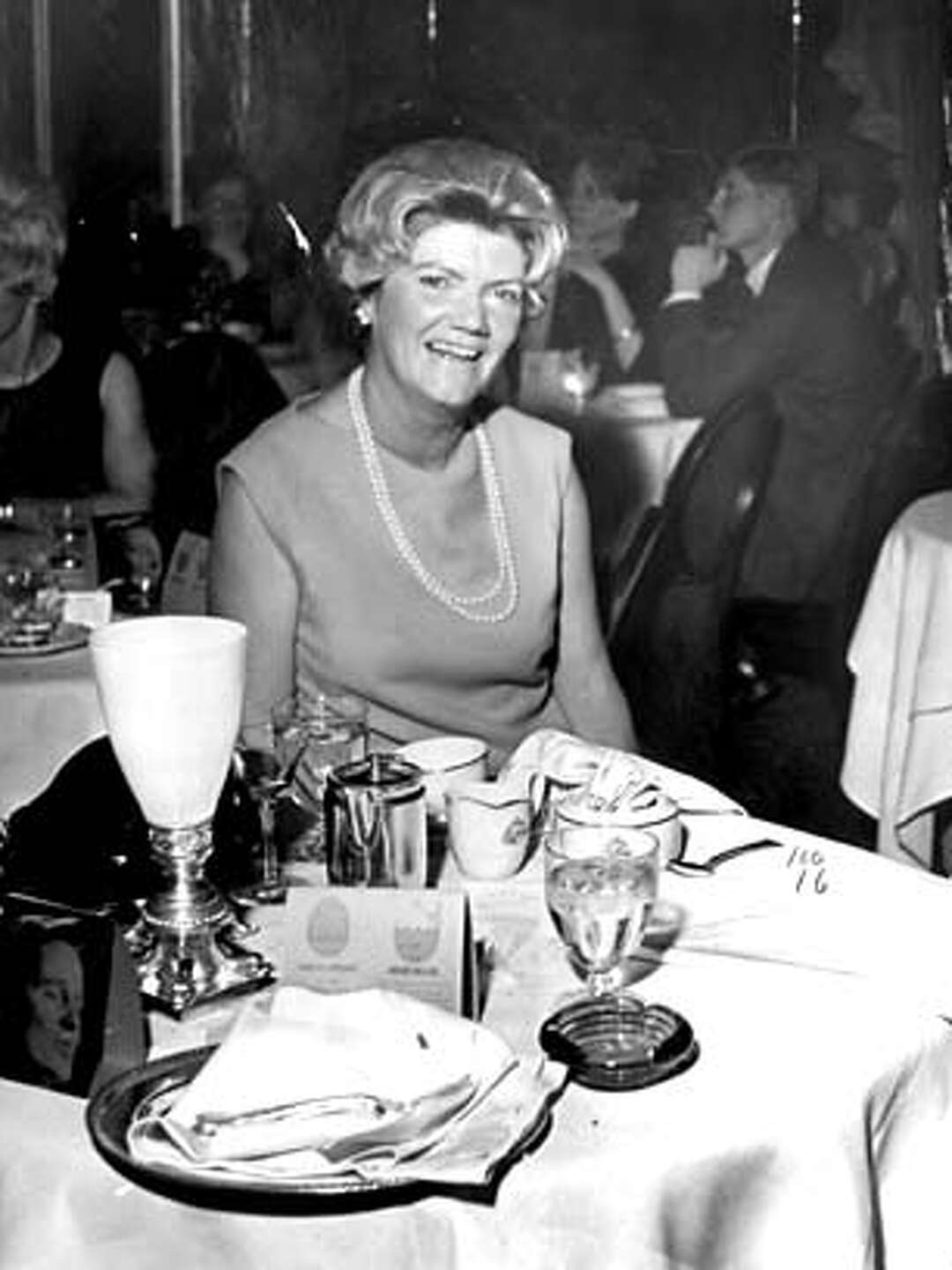 Former society editor Frances Moffat dies