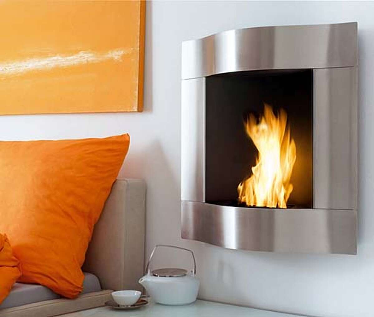 Cuddle in front of Blomus ethanol fireplace