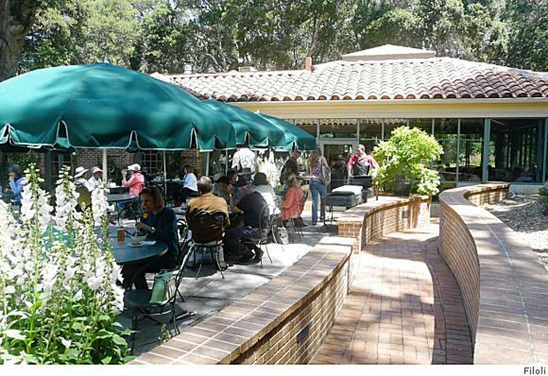 Walk in the gardens of eat'n