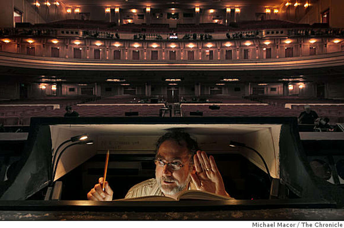 Prompter helps singers get back in the groove