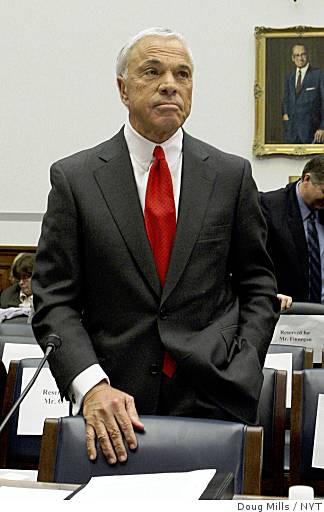 Feds charge ex-Countrywide CEO with fraud