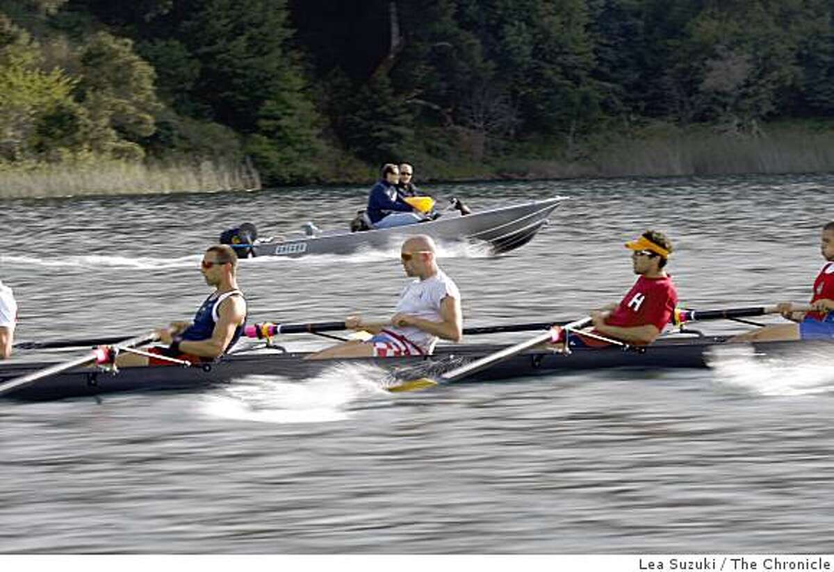 Cal rowers take top ranking into national meet