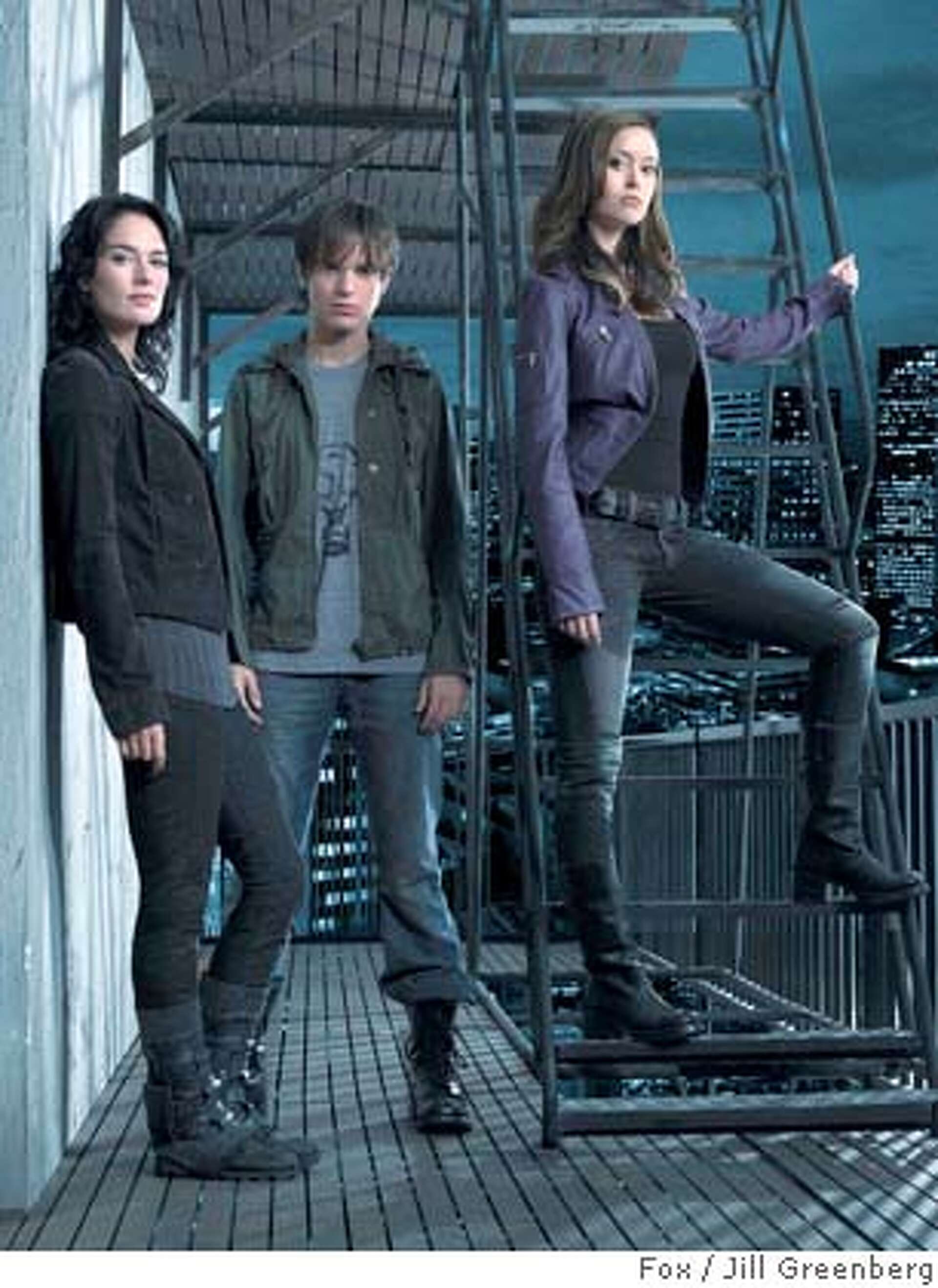 Review: 'Terminator: The Sarah Connor Chronicles' is a running gag